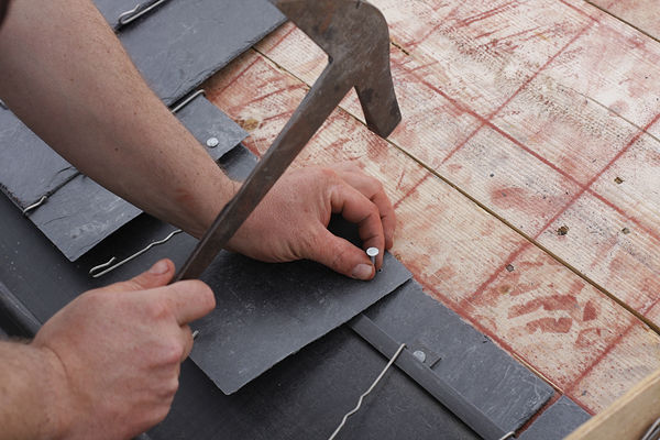 Gordons Roofing | Traditional slating and tiling